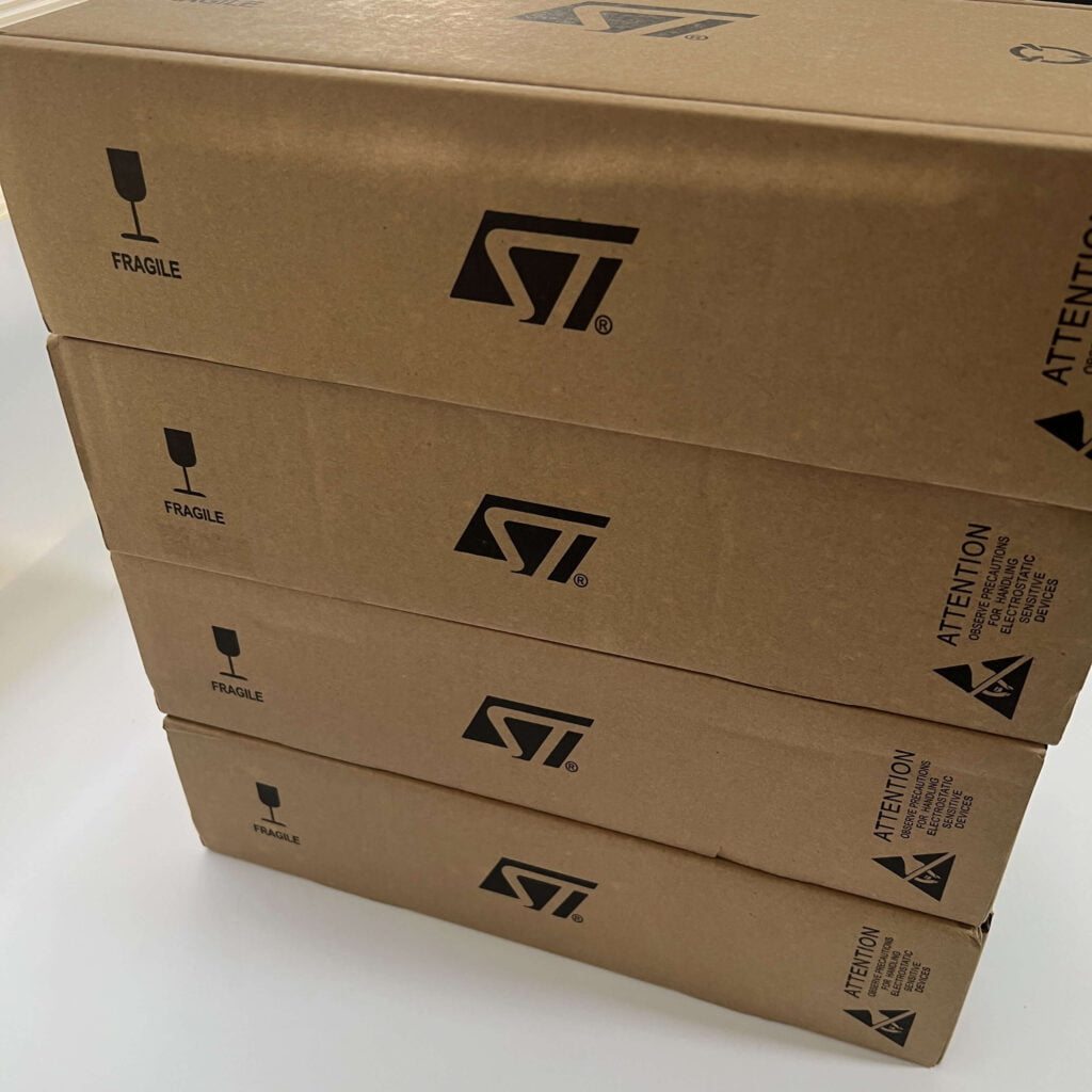 ST integrated circuits ICs | Muztech